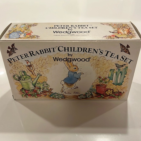 Wedgwood | Other | New In Box Wedgwood Peter Rabbit Childrens Tea Set ...